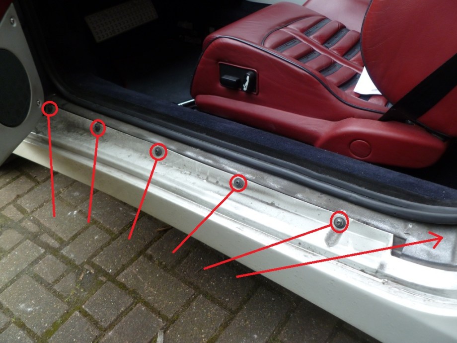 Ferrari 360 Side Skirt Removal – Aldous Voice